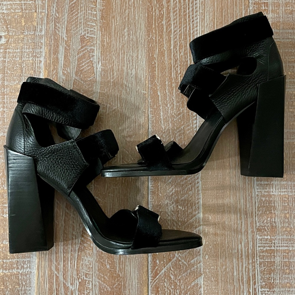 Manning Cartell Transformer Buckle Strap Block Heels - Gem